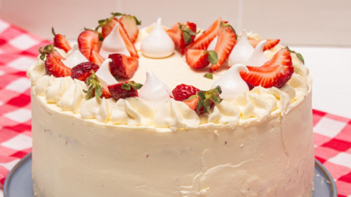 Imperdible: receta de torta chajá de frutillas