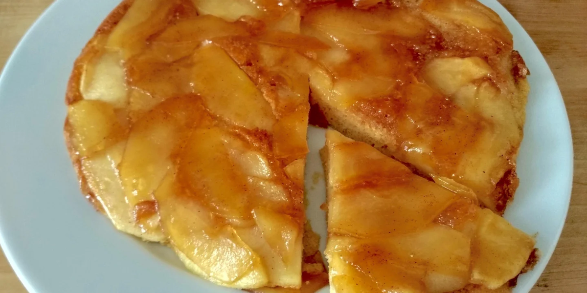 Disfrutá de esta falsa torta invertida para despedir el carnaval