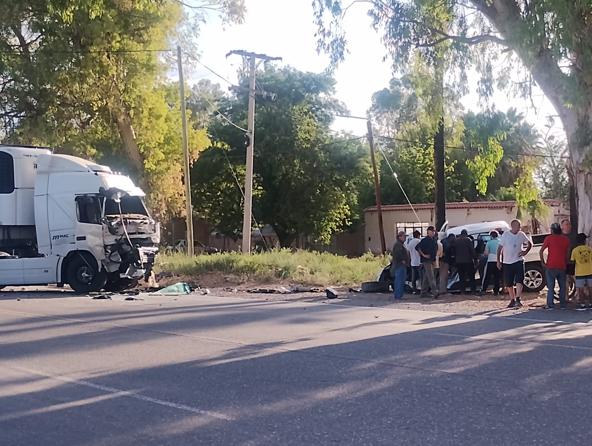 Accidente casi frontal en Media Agua: rescate y traslado al Rawson