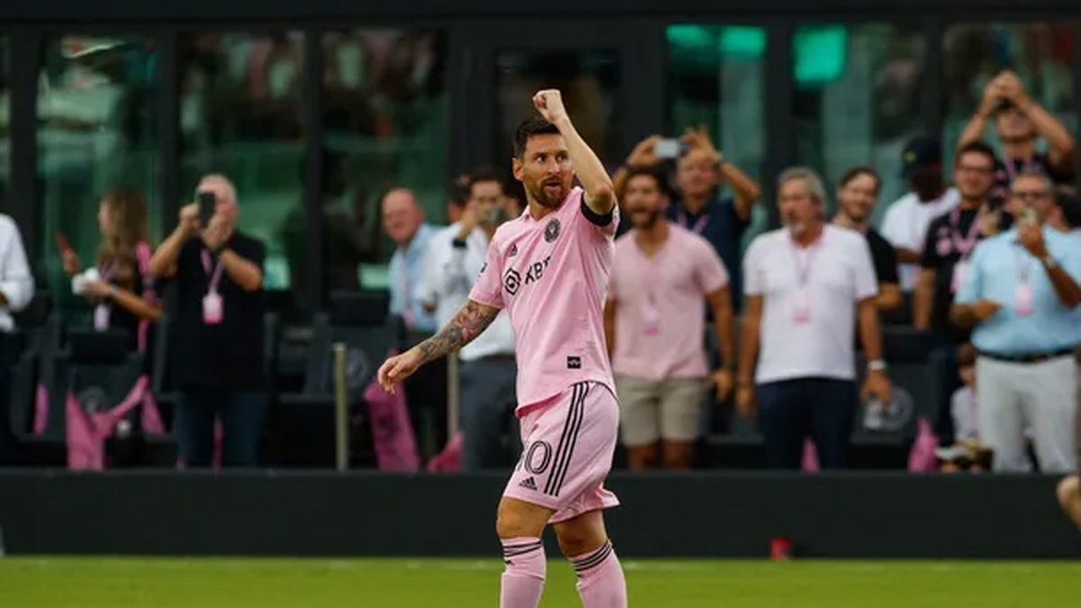 Con doblete y asistencia de Messi, Inter Miami goleó a Atlanta United