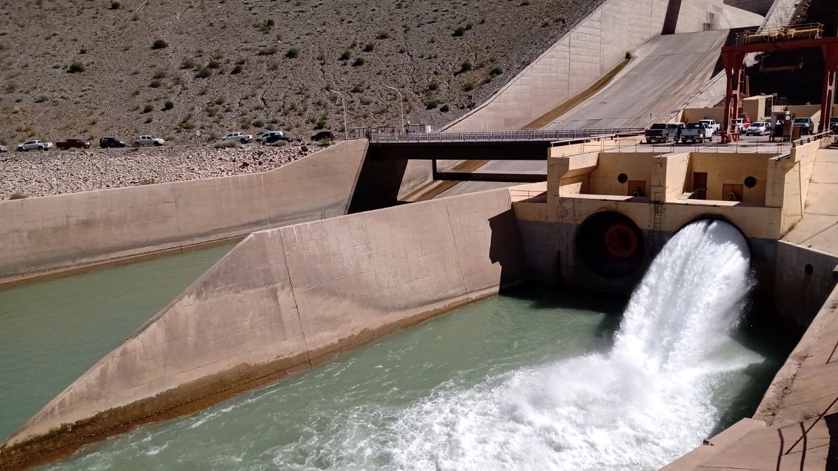 La Central Hidroeléctrica comenzó a generar energía nuevamente