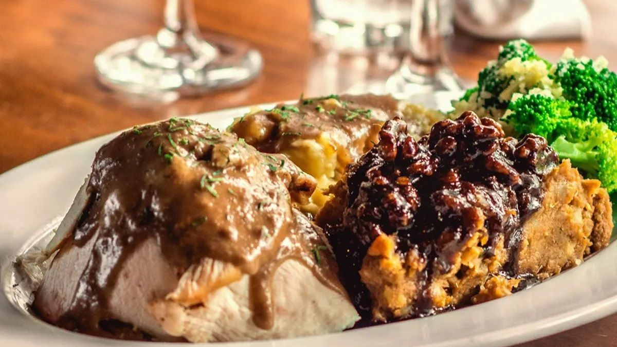 Para las Fiestas: receta de pavo relleno con cobertura de nueces