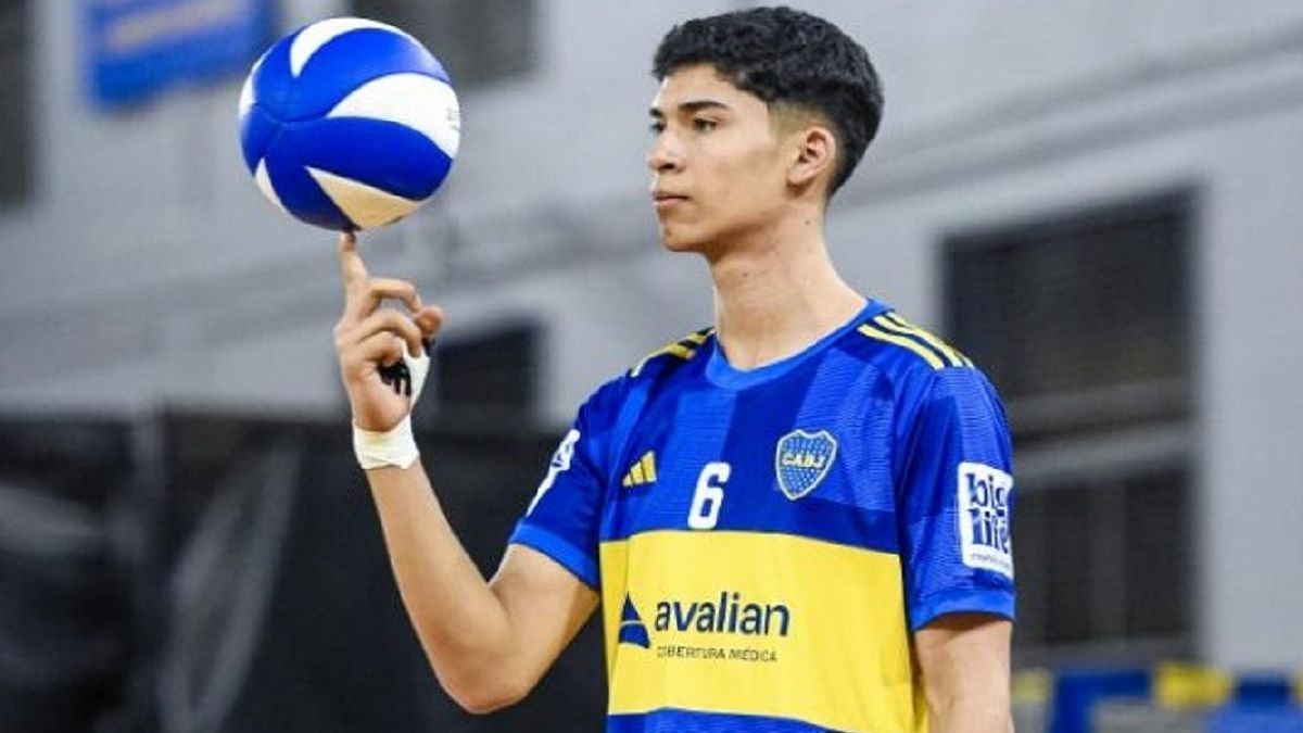Elías Flores cerró su primera temporada en el equipo de vóley de Boca