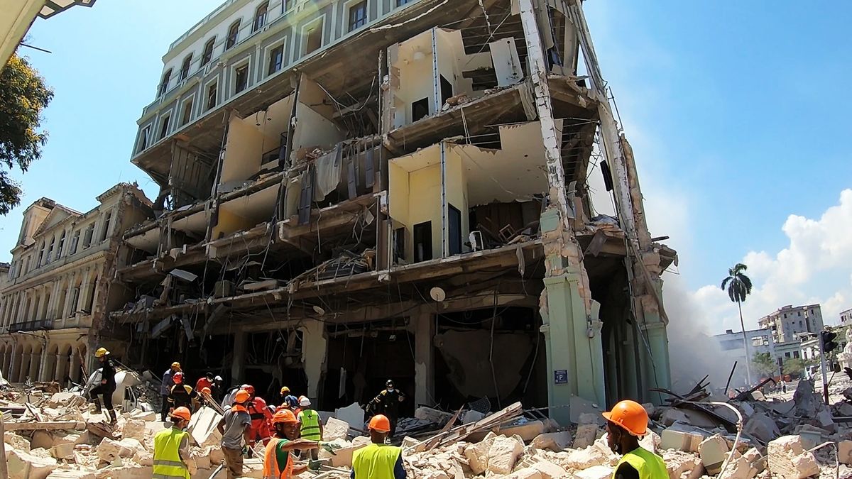 Son 43 los muertos por la explosión del hotel Saratoga en Cuba
