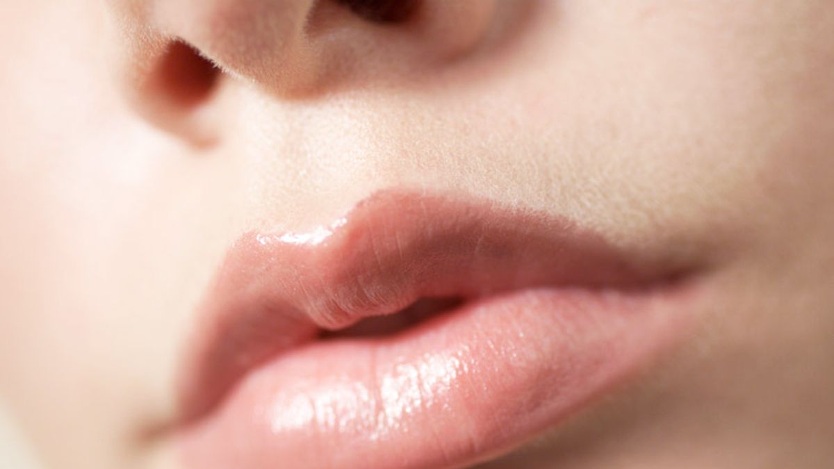 ¿Labios resecos? Te explicamos cómo recuperar su suavidad