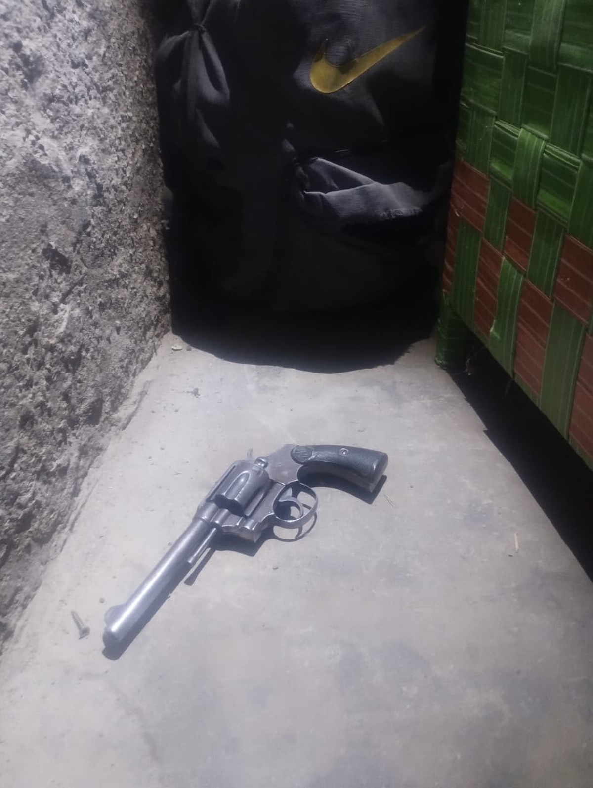 Padre e hijo, detenidos tras un enfrentamiento armado en Chimbas