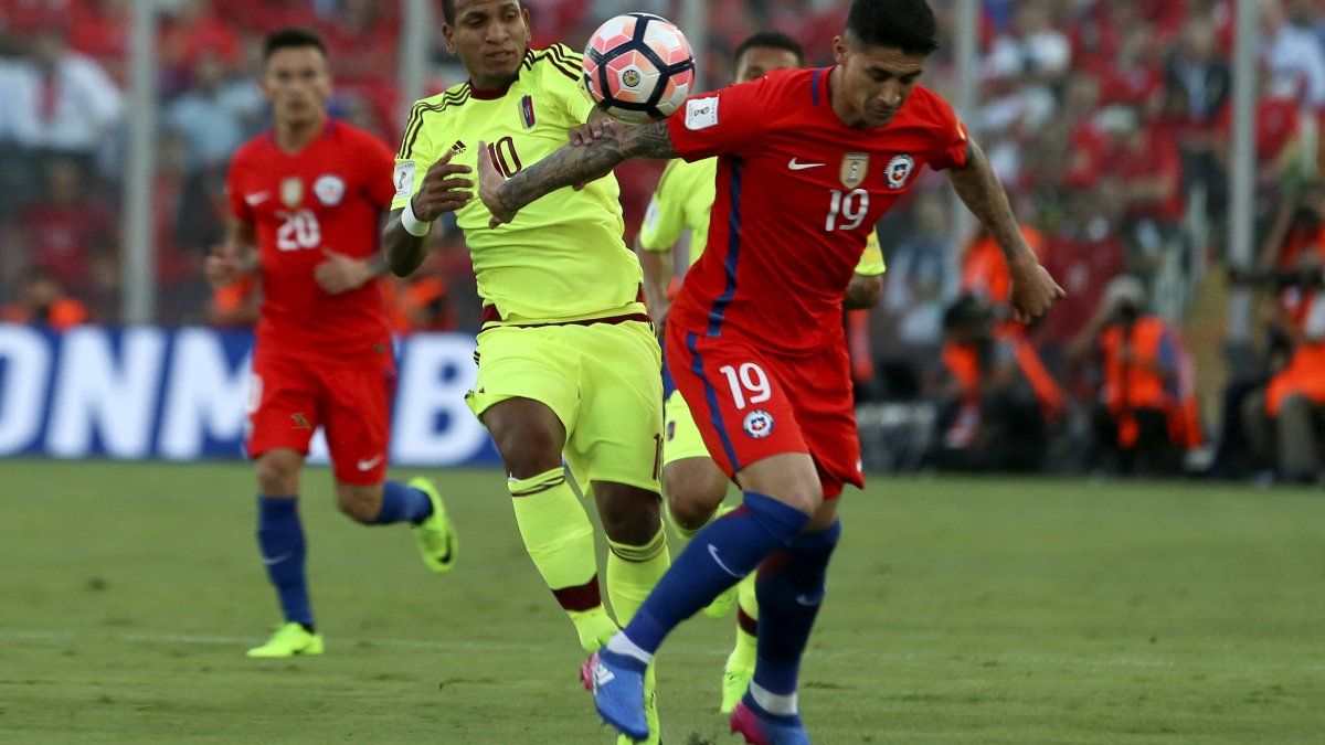 Chile venció a Venezuela y se metió entre los cuatro primeros de las ...