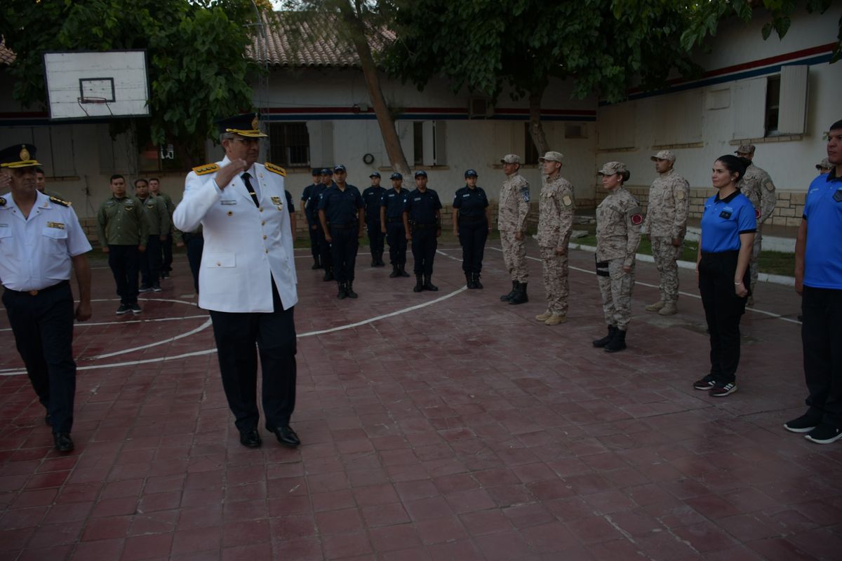 Martínez: Deseo que se profesionalice cada vez más la Policía