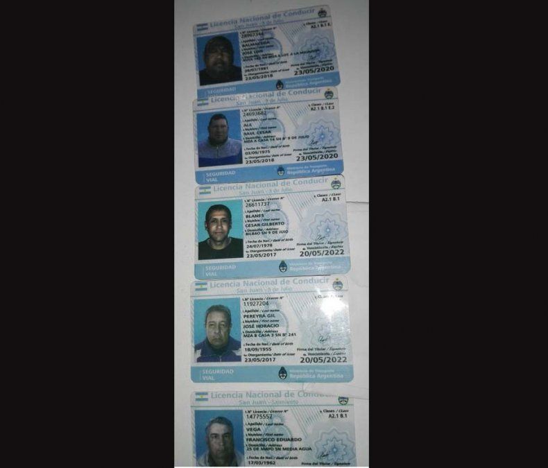 Detuvieron a cuatro personas por falsificar licencias de conducir