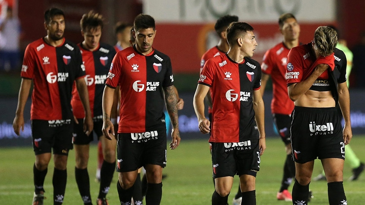 Un jugador de Colón de Santa Fe fue internado tras contagiarse dengue