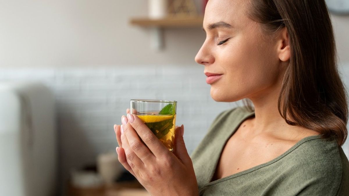 Té de tilo: ¿para qué sirve, cómo se usa y cuál es la mejor hora para consumirlo?