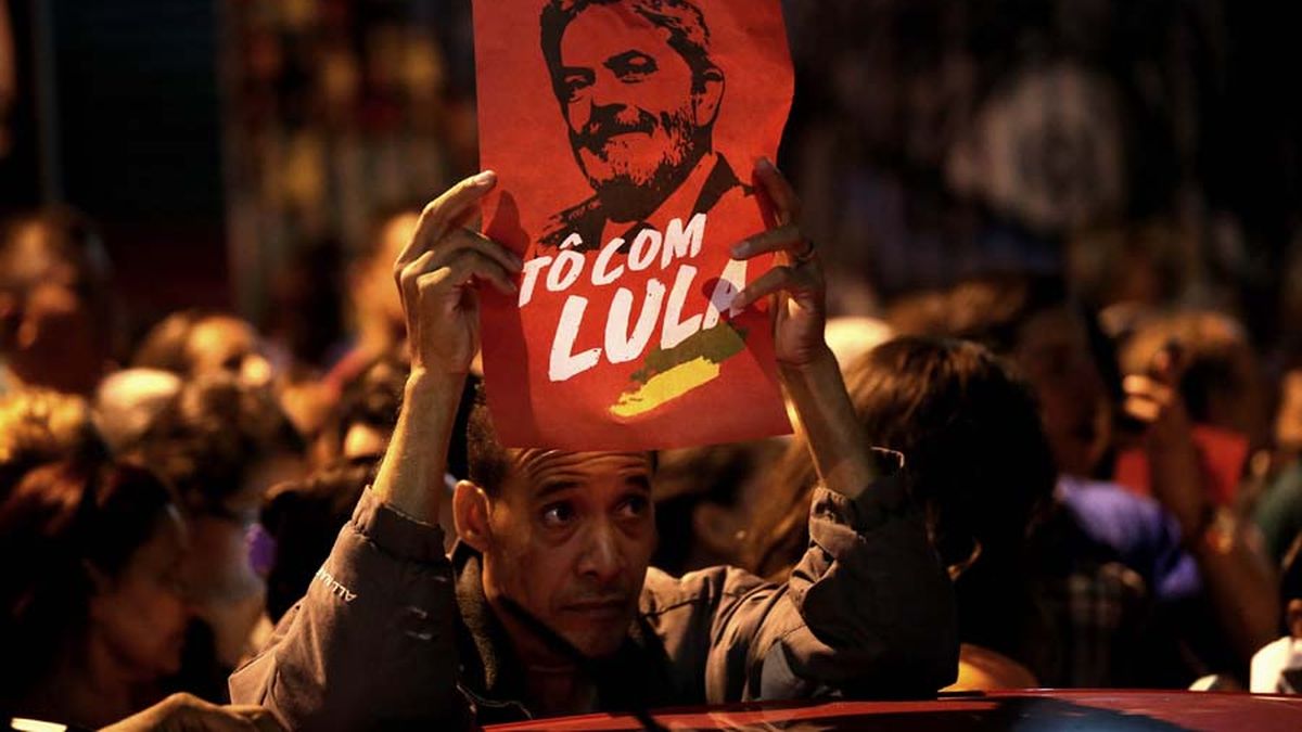 Brasil se prepara para el ingreso a prisión de Lula