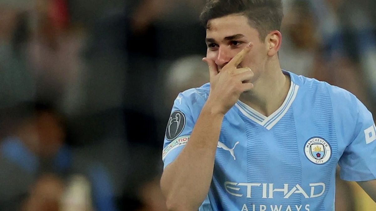 El City de Julián Álvarez buscará clasificarse a octavos