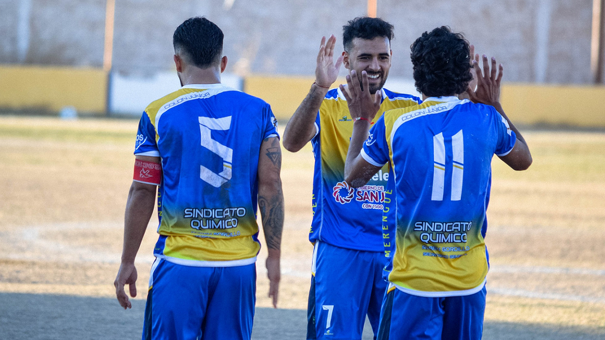 Colón y Desamparados, los líderes en el Torneo de Verano