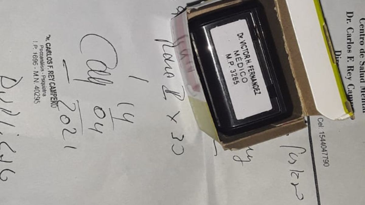 Falsificaban recetas médicas y las presentaban en diferentes farmacias