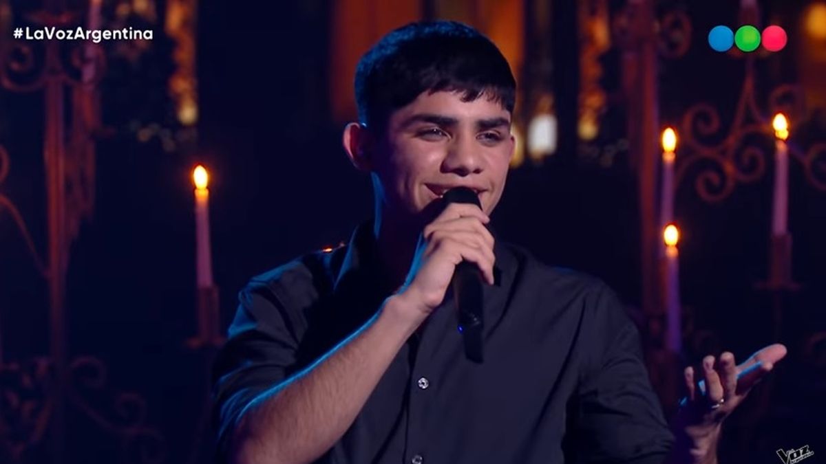 Jaime Muñoz se lució con una versión de Penumbras y sigue en La Voz