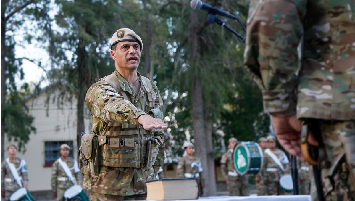 Asumió Rubén Gastón Patera, el nuevo jefe del RIM 22