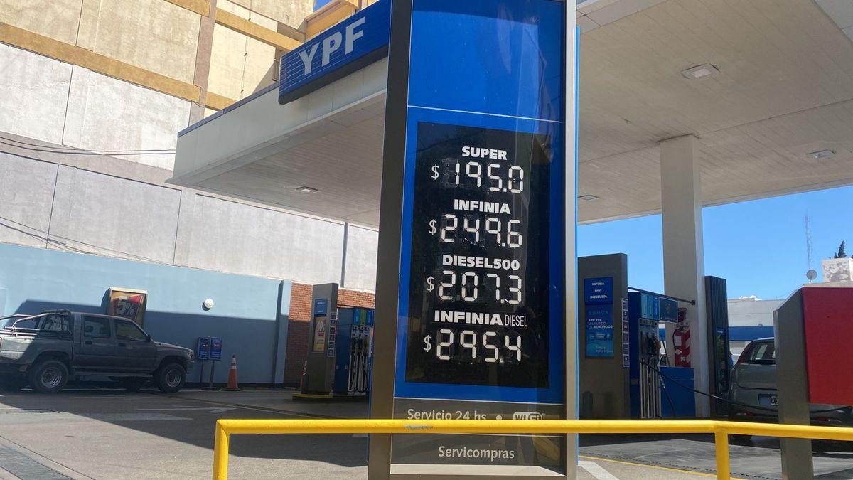 Nuevos precios de las naftas en San Juan: la Súper se acerca a los $200