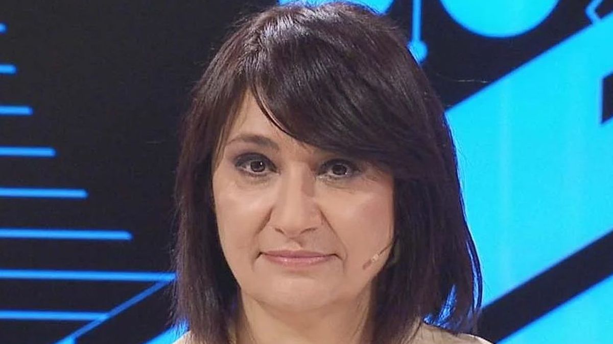 María Laura Santillán sorprendió a sus seguidores en bikini