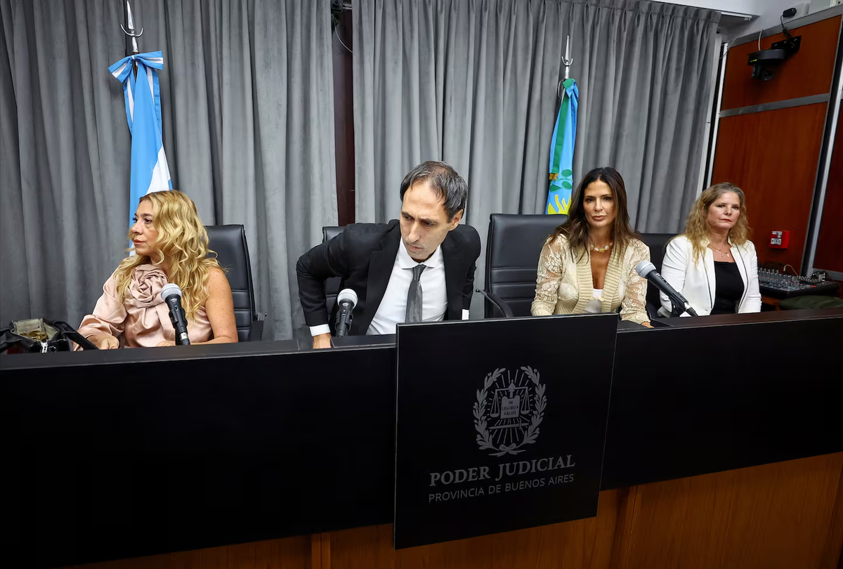 La jueza Julieta Makintach, afuera del juicio por la muerte de Maradona