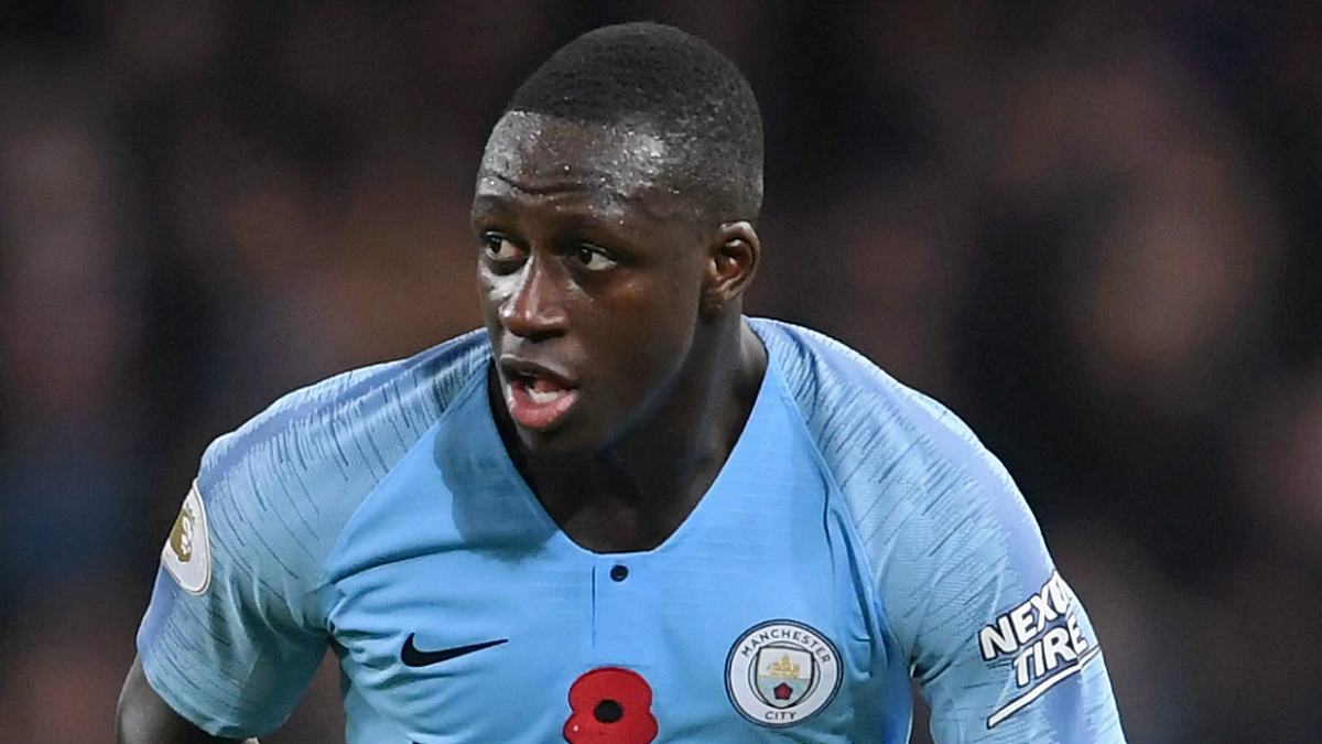 Mendy vuelve a jugar en Francia tras ser absuelto por violación