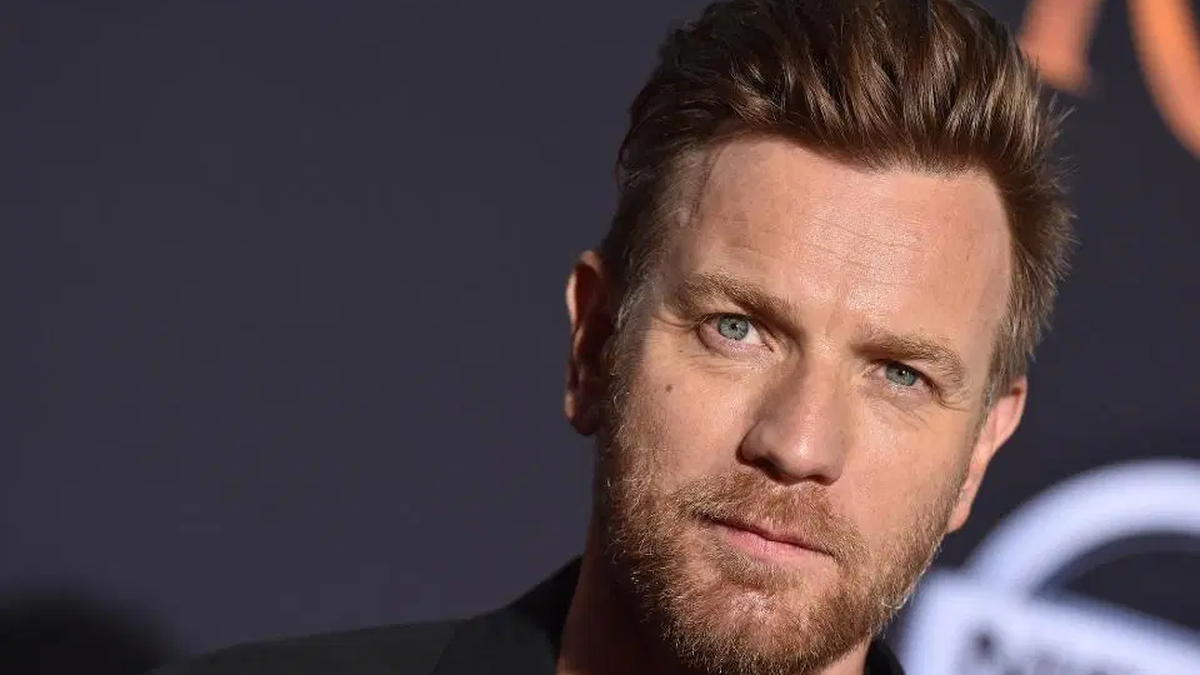 Ewan McGregor, el actor de Star Wars, llegó al país y lo recorrerá en moto