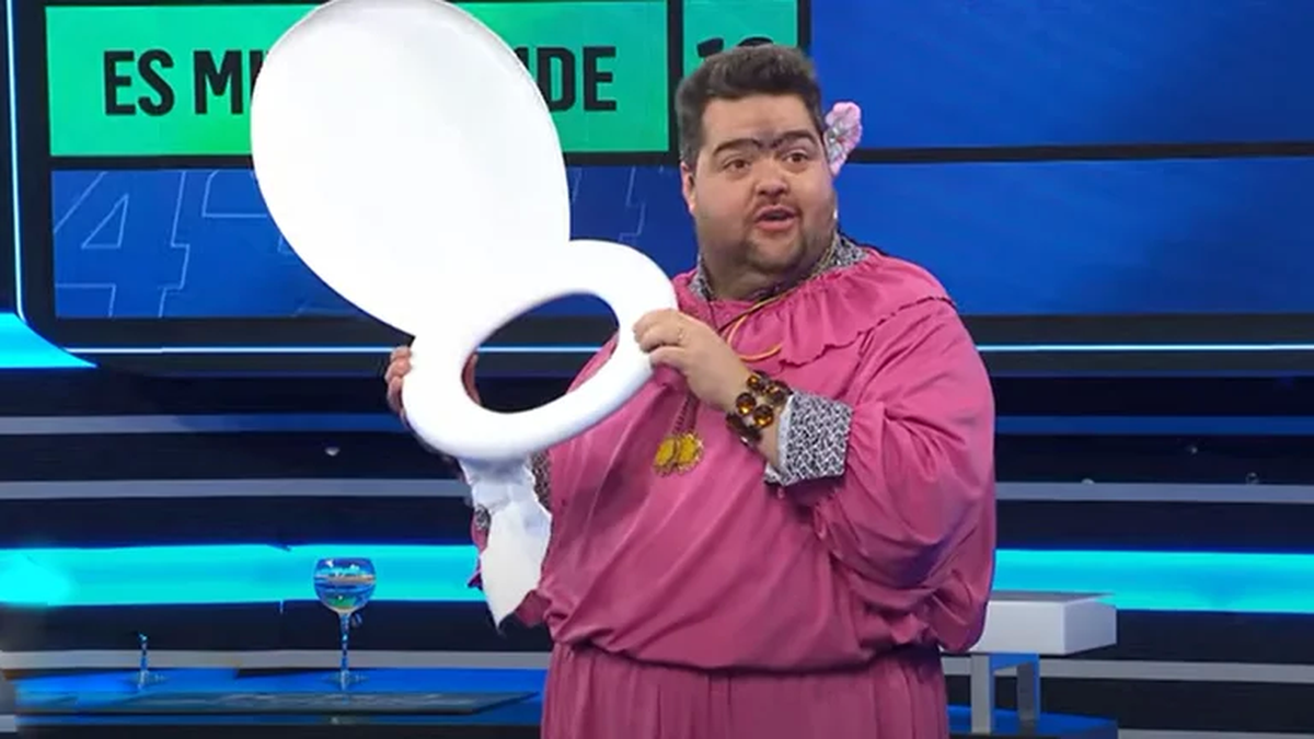 Barassi recibió un regalo insólito que le recordó a San Juan