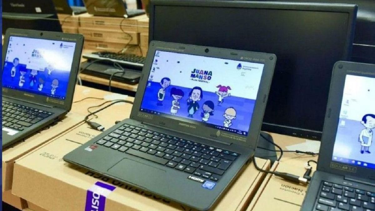 Estos son los horarios y los requisitos para tramitar la certificación ...